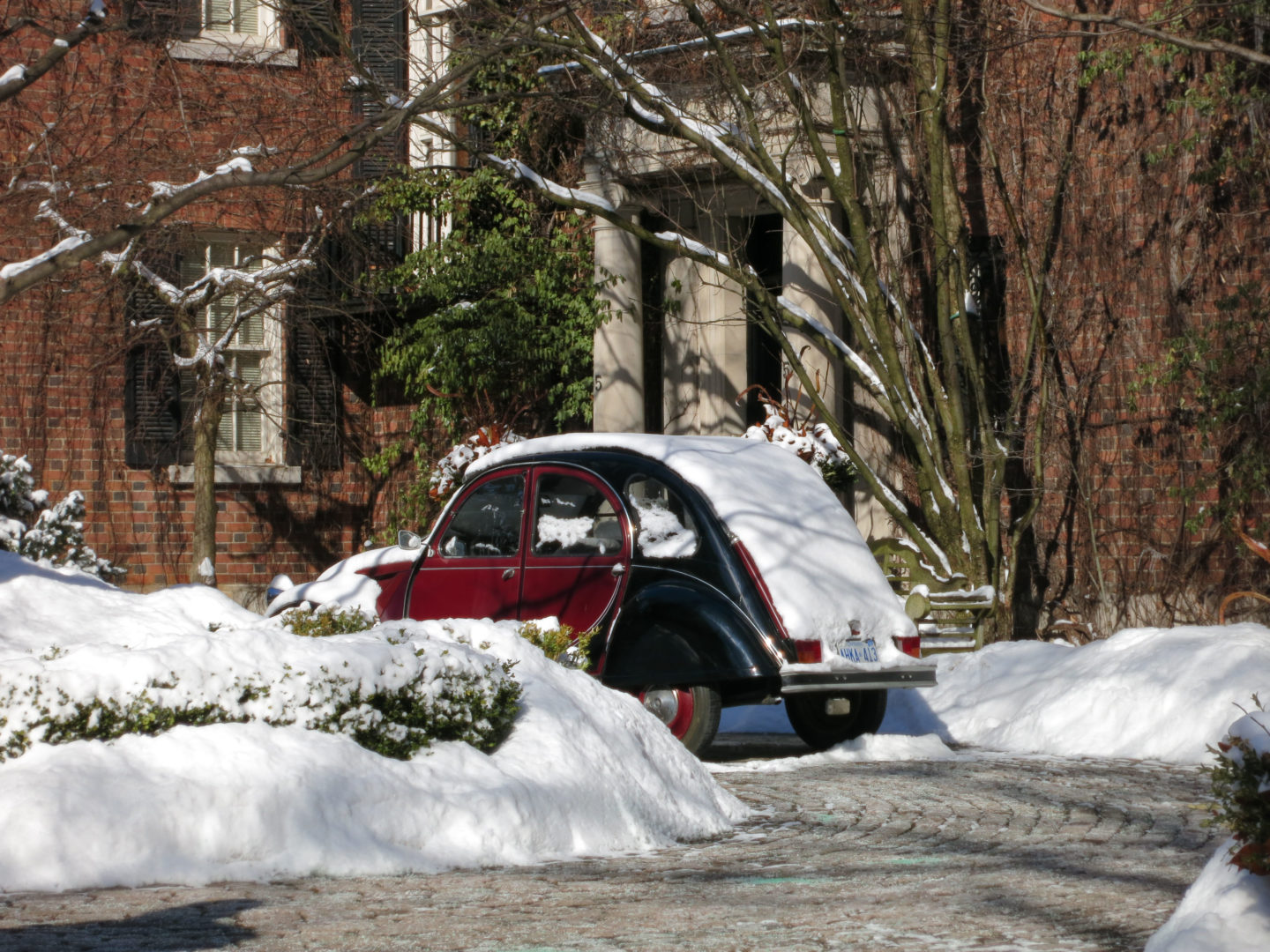 1989 2CV Charleston in Toronto snow. - Citroënvie!