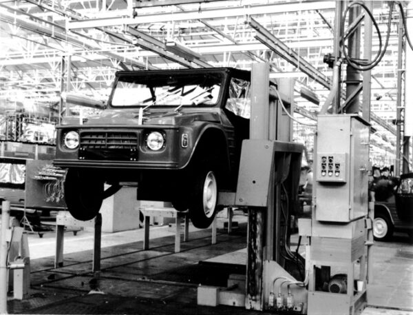 Méhari: 55 years on and still inspiring - Citroënvie!