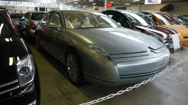 A Closer Look at the Citroën C6 Lignage Concept - Citroënvie!