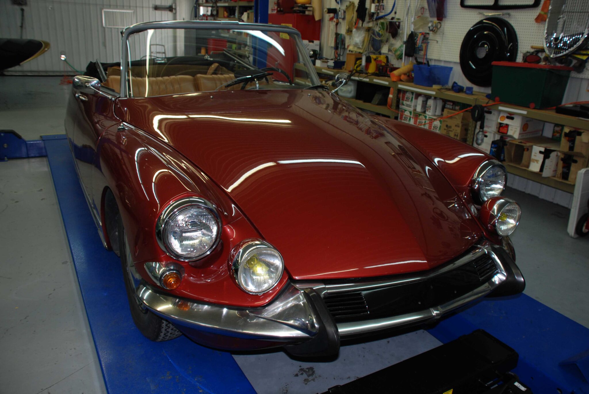 Impressive Citroën Collection Being Auctioned in Quebec - Citroënvie!